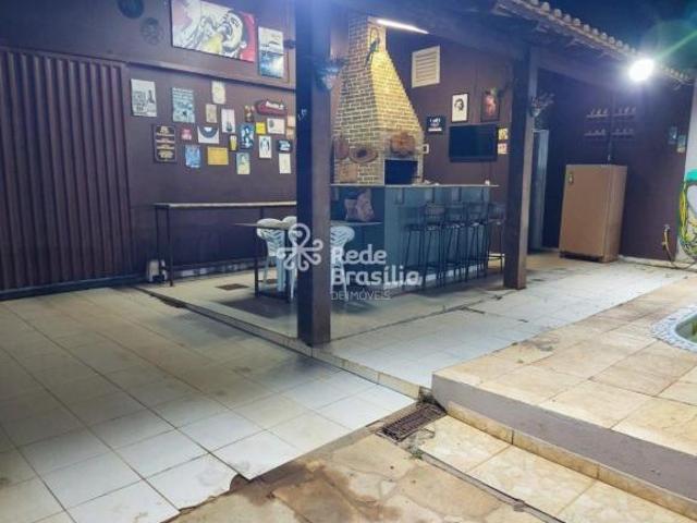 Casa para Venda em RA V Sobradinho / DF no Setor de Mansões de Sobradinho
