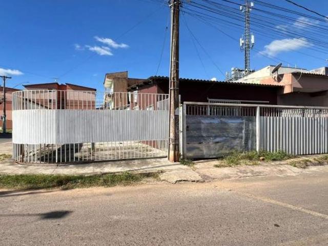 Casa para Venda em RA XIII Santa Maria, Santa Maria, 4 dormitórios, 3 banheiros, 3 vagas