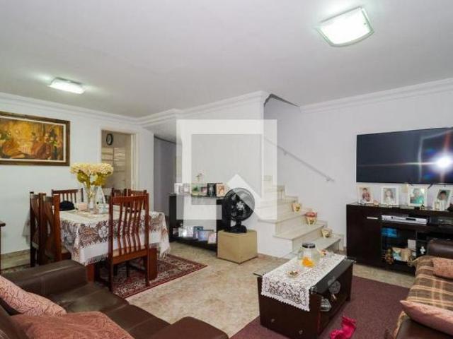 Casa para venda em Real Parque de 125.00m² com 3 Quartos, 1 Suite e 2 Garagens