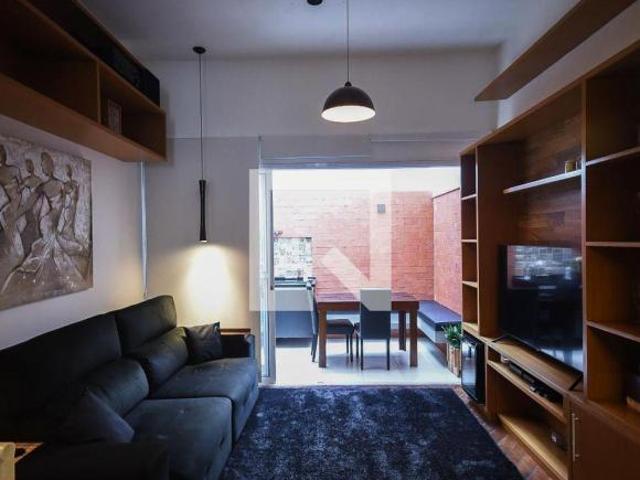 Casa para venda em Real Parque de 130.00m² com 2 Quartos, 2 Suites e 2 Garagens