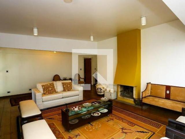 Casa para venda em Real Parque de 239.00m² com 2 Quartos, 2 Suites e 2 Garagens