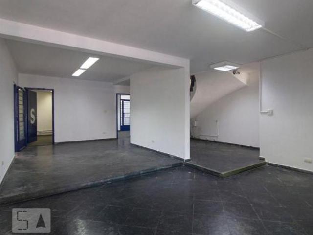 Casa para venda em Real Parque de 240.00m² com 6 Quartos, 4 Suites e 3 Garagens