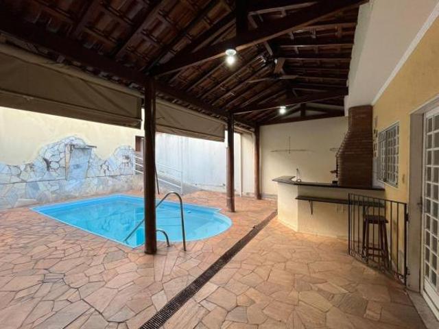 Casa para venda em Recanto Verde de 153.00m² com 3 Quartos, 1 Suite e 4 Garagens