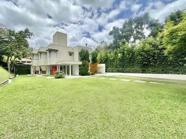 Casa para venda em Recanto Impla de 10.00m² com 4 Quartos, 4 Suites e 6 Garagens