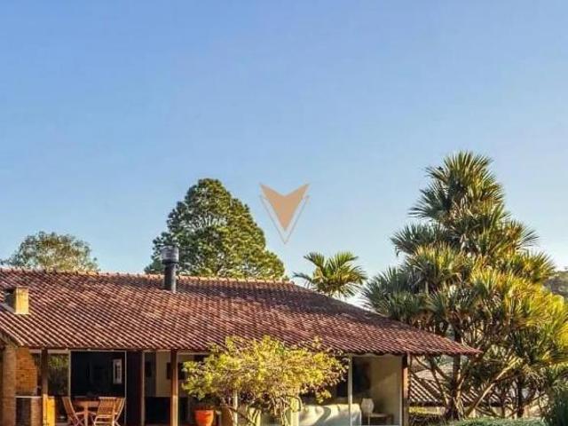 Casa para venda em Recanto Impla de 274.00m² com 3 Quartos, 1 Suite e 2 Garagens