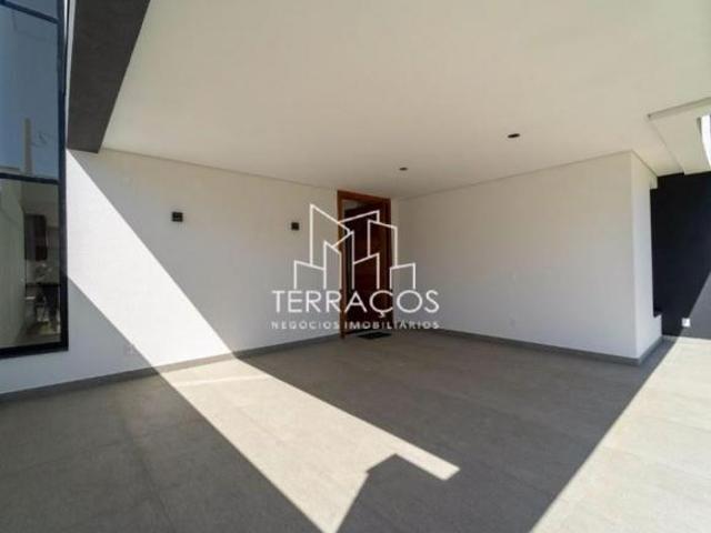 Casa para venda em Recanto Quarto Centenário de 215.00m² com 3 Quartos, 3 Suites e 4 Garagens