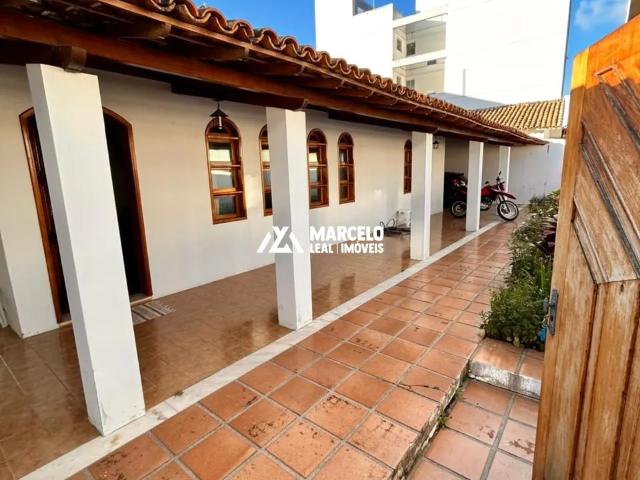 Casa para venda em Recreio em Vitória Da Conquista Bahia de 250.00m² com 4 Quartos, 1 Suíte e 4 Garagens