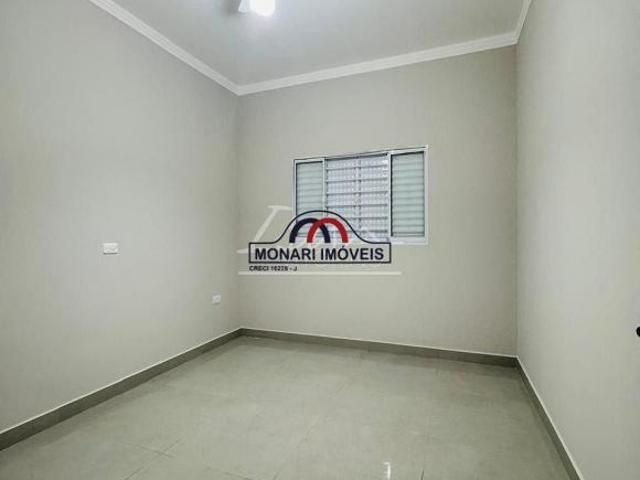 Casa para venda em Reserva Centenária de 250.00m² com 3 Quartos, 1 Suite e 4 Garagens