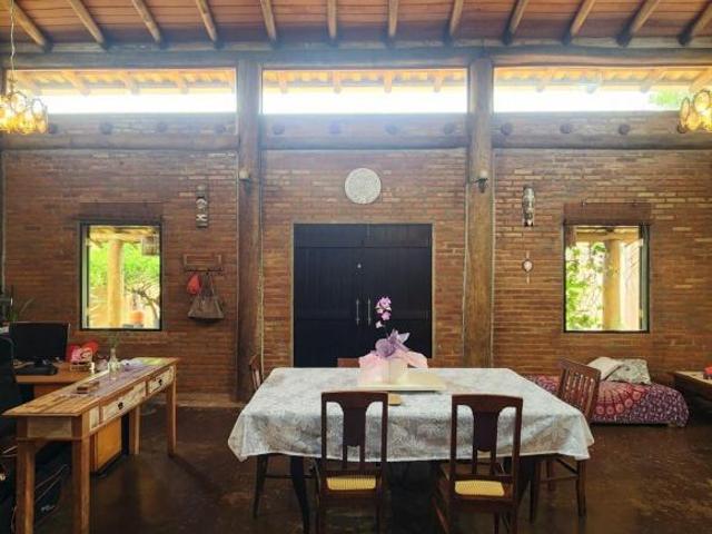 Casa para venda em Residencial Cambuy de 271.00m² com 3 Quartos e 4 Garagens