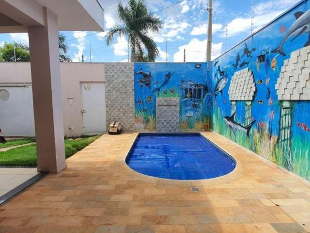 Casa para venda em Residencial Cambuy de 234.00m² com 3 Quartos, 1 Suite e 3 Garagens