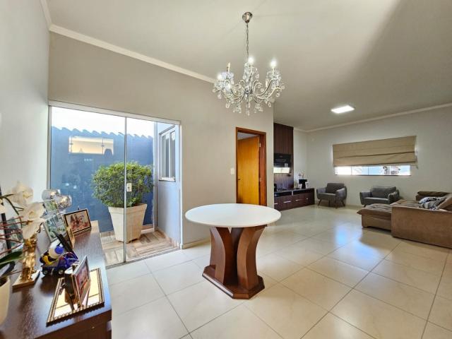 Casa para venda em Residencial Cambuy em Araraquara São Paulo de 148.00m² com 3 Quartos, 1 Suíte e 2 Garagens