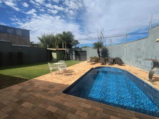 Casa para venda em Residencial Cambuy em Araraquara São Paulo de 124.00m² com 1 Quarto, 1 Suíte e 6 Garagens