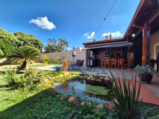 Casa para venda em Residencial Cambuy em Araraquara São Paulo de 240.00m² com 3 Quartos, 1 Suíte e 2 Garagens