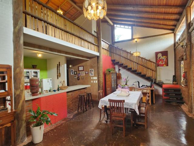 Casa para venda em Residencial Cambuy em Araraquara São Paulo de 271.00m² com 3 Quartos e 4 Garagens