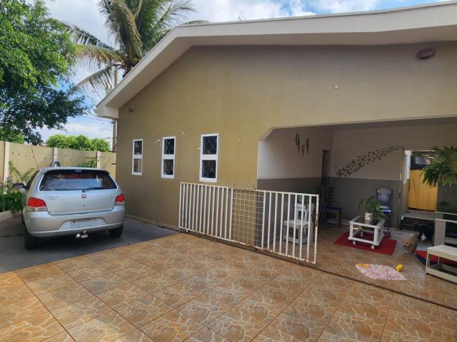 Casa para venda em Residencial Cambuy em Araraquara São Paulo de 200.00m² com 3 Quartos e 2 Garagens