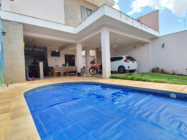 Casa para venda em Residencial Cambuy em Araraquara São Paulo de 234.00m² com 3 Quartos, 1 Suíte e 3 Garagens