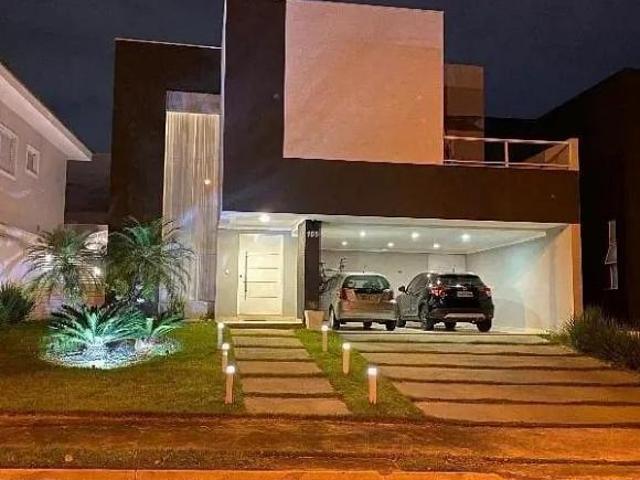 Casa para venda em Residencial Central Parque de 200.00m² com 3 Quartos, 3 Suites e 4 Garagens