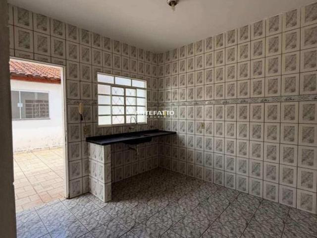 Casa para venda em Residencial Chico Neca de 120.00m² com 3 Quartos e 2 Garagens