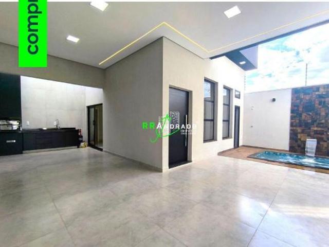 Casa para venda em Residencial Ana Helena de 153.00m² com 3 Quartos, 2 Suites e 4 Garagens