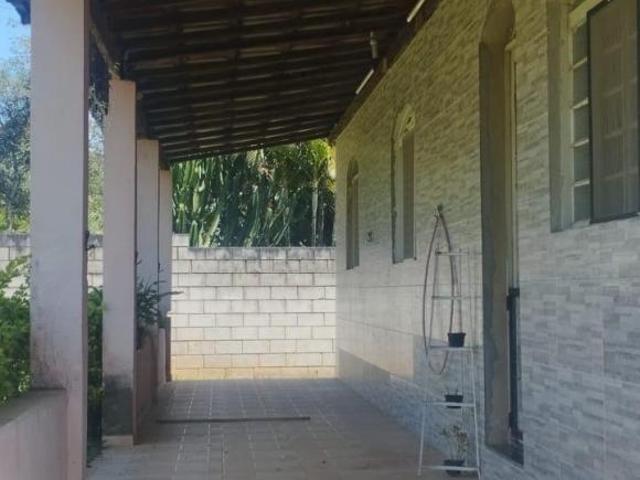 Casa para venda em Residencial Aquarius de 209.00m² com 3 Quartos, 1 Suite e 4 Garagens