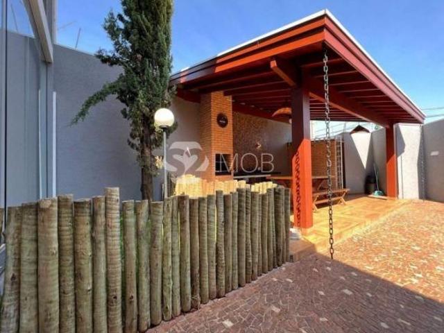 Casa para venda em Residencial do Bosque de 185.00m² com 3 Quartos, 1 Suite e 3 Garagens