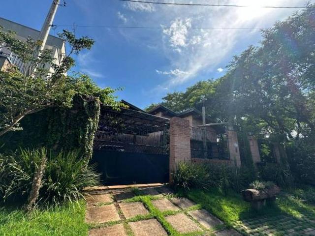 Casa para venda em Residencial Dona Margarida de 187.00m² com 3 Quartos, 3 Suites e 2 Garagens