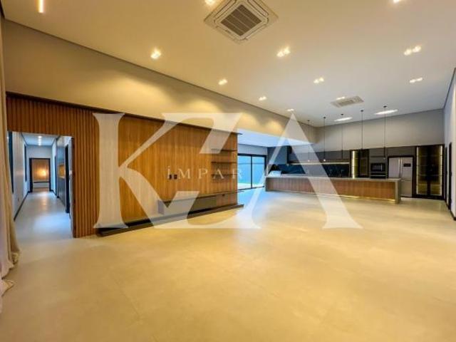 Casa para venda em Residencial Dos Lagos de 390.00m² com 4 Quartos, 4 Suites e 2 Garagens