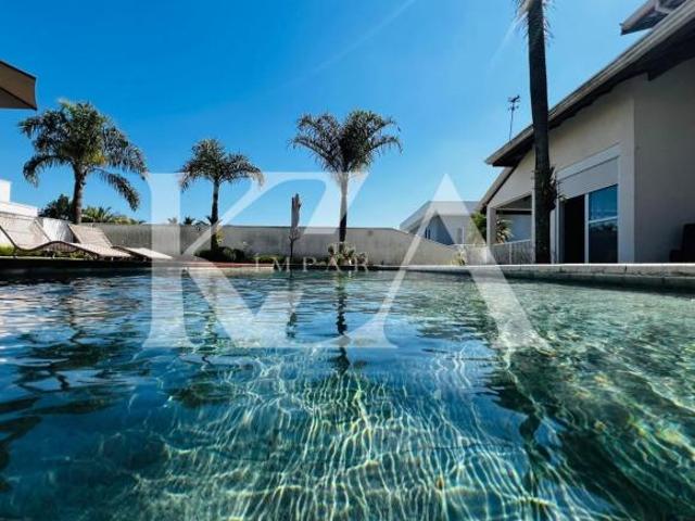 Casa para venda em Residencial Dos Lagos de 421.00m² com 4 Quartos, 2 Suites e 3 Garagens