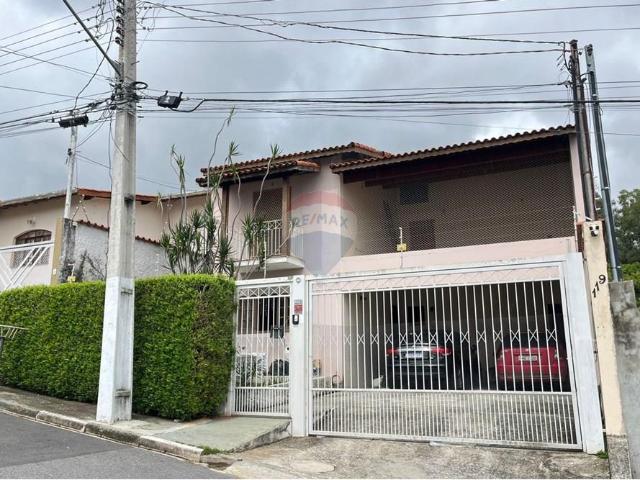Casa para venda em Residencial Das Ilhas em Bragança Paulista São Paulo de 205.64m² com 3 Quartos, 1 Suíte e 4 Garagens