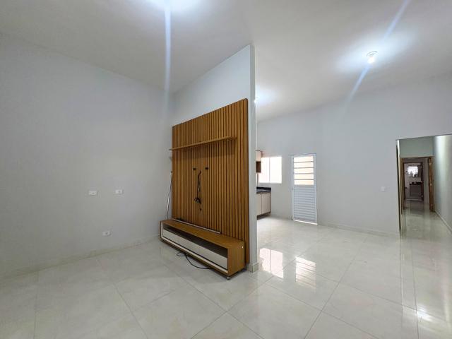 Casa para venda em Residencial E Comercial Portal Dos Eucaliptos em Pindamonhangaba São Paulo de 67.00m² com 2 Quartos, 1 Suíte e 2 Garagens