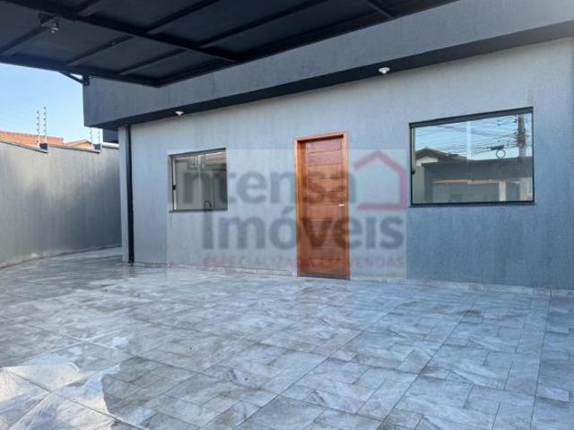Casa para venda em Residencial Estoril de 77.00m² com 2 Quartos, 1 Suite e 2 Garagens