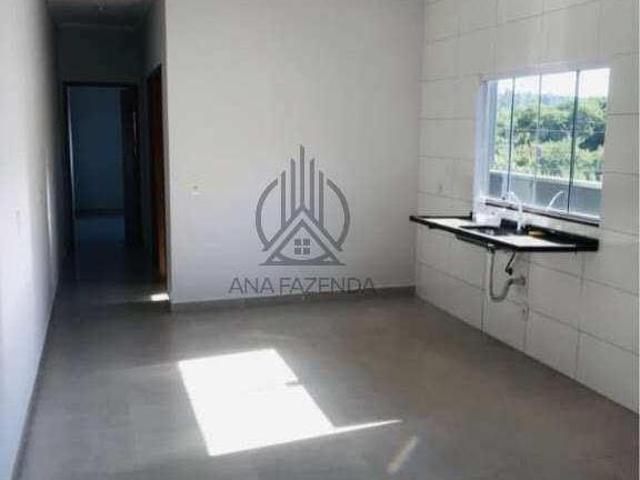 Casa para venda em Residencial Estoril de 98.00m² com 2 Quartos, 1 Suite e 2 Garagens