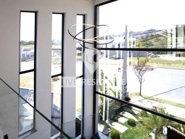 Casa para venda em Residencial Fazenda Santa Rosa Fase 1 de 208.00m² com 3 Quartos, 3 Suites e 4 G