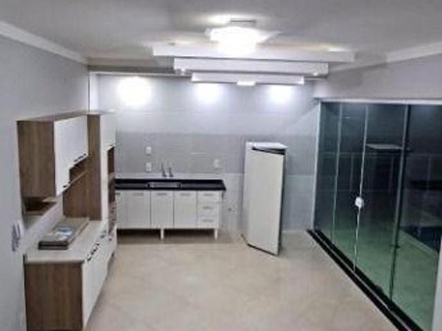 Casa para venda em Residencial Furlan de 129.00m² com 2 Quartos, 2 Suites e 3 Garagens