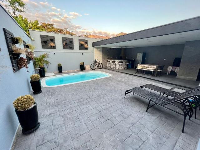 Casa para venda em Residencial Furlan em Santa Bárbara D'oeste São Paulo de 210.00m² com 2 Quartos, 1 Suíte e 4 Garagens