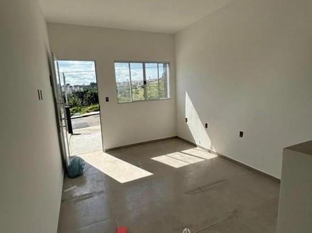 Casa para venda em Residencial Hípica Jaguari de 55.39m² com 2 Quartos, 1 Suite e 2 Garagens