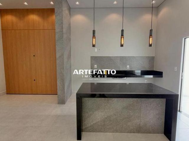 Casa para venda em Residencial Irineu Zanetti de 100.00m² com 2 Quartos, 1 Suite e 2 Garagens