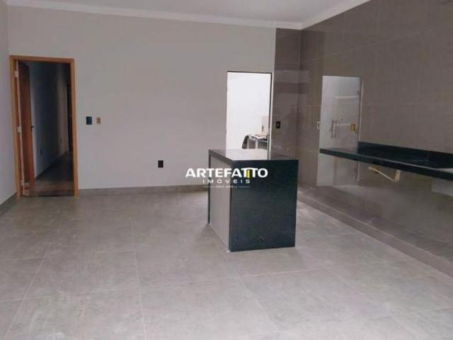 Casa para venda em Residencial Irineu Zanetti de 81.00m² com 3 Quartos, 2 Suites e 2 Garagens