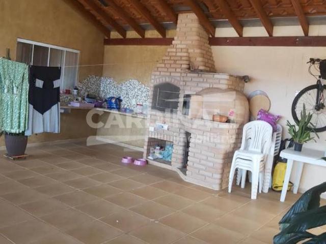 Casa para venda em Residencial Itamarati de 181.00m² com 3 Quartos, 1 Suite e 2 Garagens