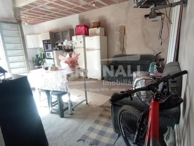 Casa para venda em Residencial José Giro de 70.00m² com 2 Quartos e 8 Garagens