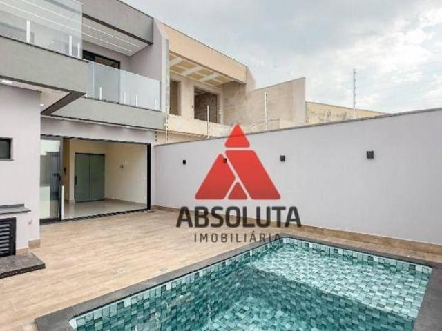 Casa para venda em Residencial Jacira de 220.00m² com 3 Quartos, 3 Suites e 4 Garagens
