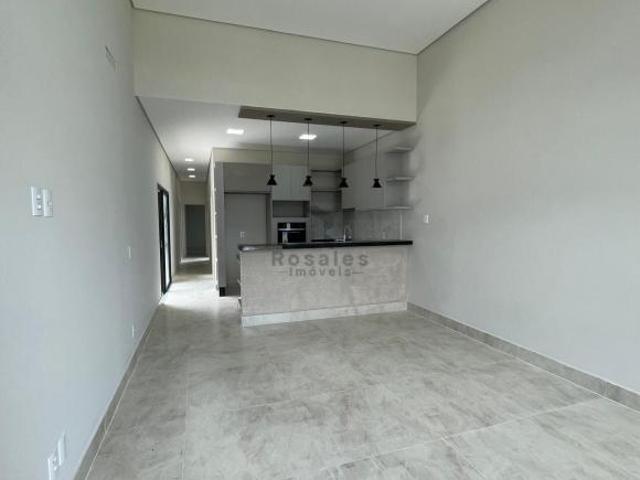 Casa para venda em Residencial Jardim Dos Lirios de 147.00m² com 3 Quartos, 3 Suites e 2 Garagens