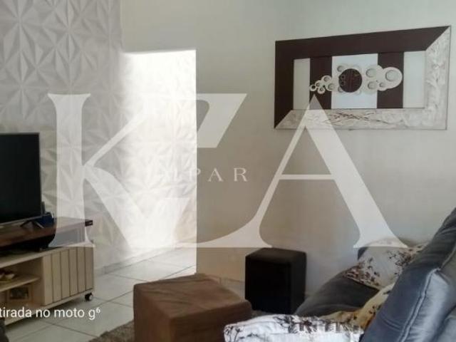 Casa para venda em Residencial Jardim Perolla de 103.00m² com 2 Quartos, 1 Suite e 2 Garagens