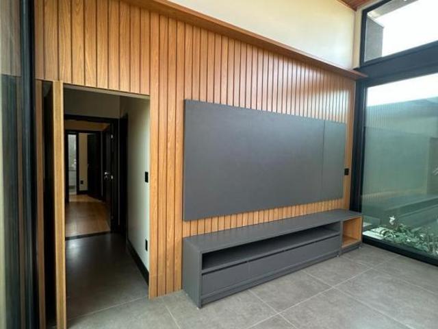 Casa para venda em Residencial Olivito de 182.00m² com 3 Quartos, 3 Suites e 2 Garagens