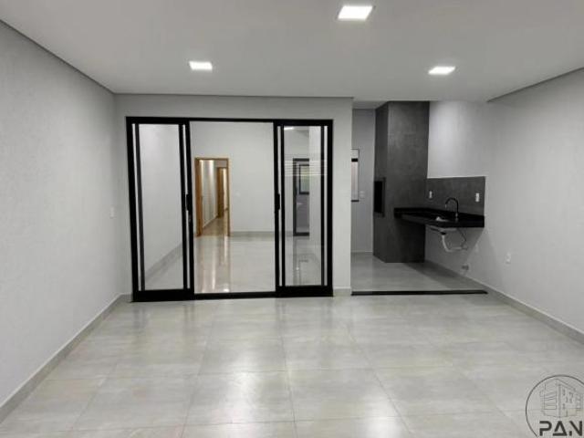 Casa para venda em Residencial Ouro Verde de 110.00m² com 3 Quartos, 1 Suite e 2 Garagens