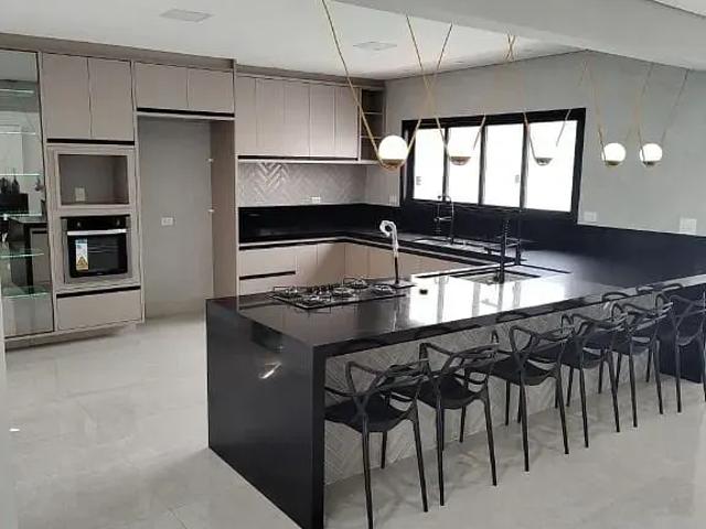 Casa para venda em Residencial Lagos D'icaraí em Salto São Paulo de 300.00m² com 3 Quartos, 2 Suítes e 2 Garagens