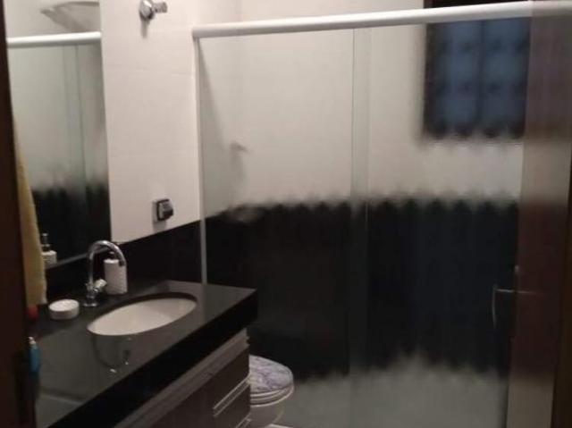 Casa para venda em Residencial Laranjeiras de 402.00m² com 5 Quartos, 1 Suite e 3 Garagens