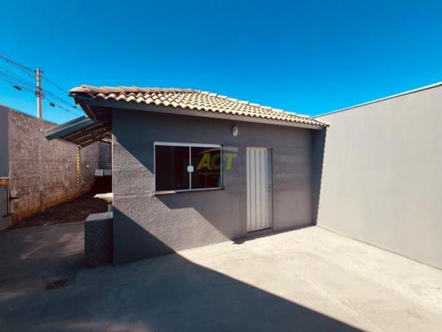 Casa para venda em Residencial Luana de 44.00m² com 2 Quartos e 2 Garagens