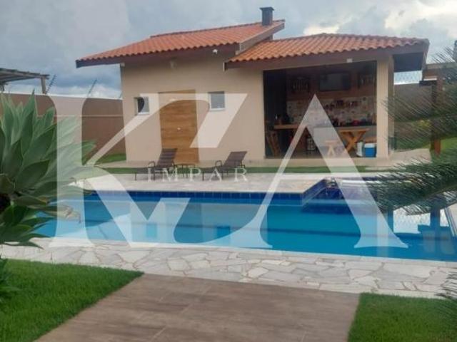 Casa para venda em Residencial Montes Claros de 402.00m² com 4 Quartos, 2 Suites e 4 Garagens