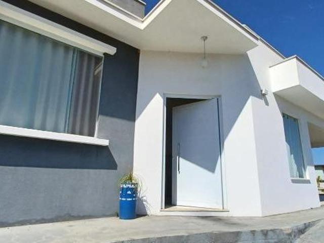 Casa para venda em Residencial Montes Claros de 171.00m² com 3 Quartos, 1 Suite e 4 Garagens
